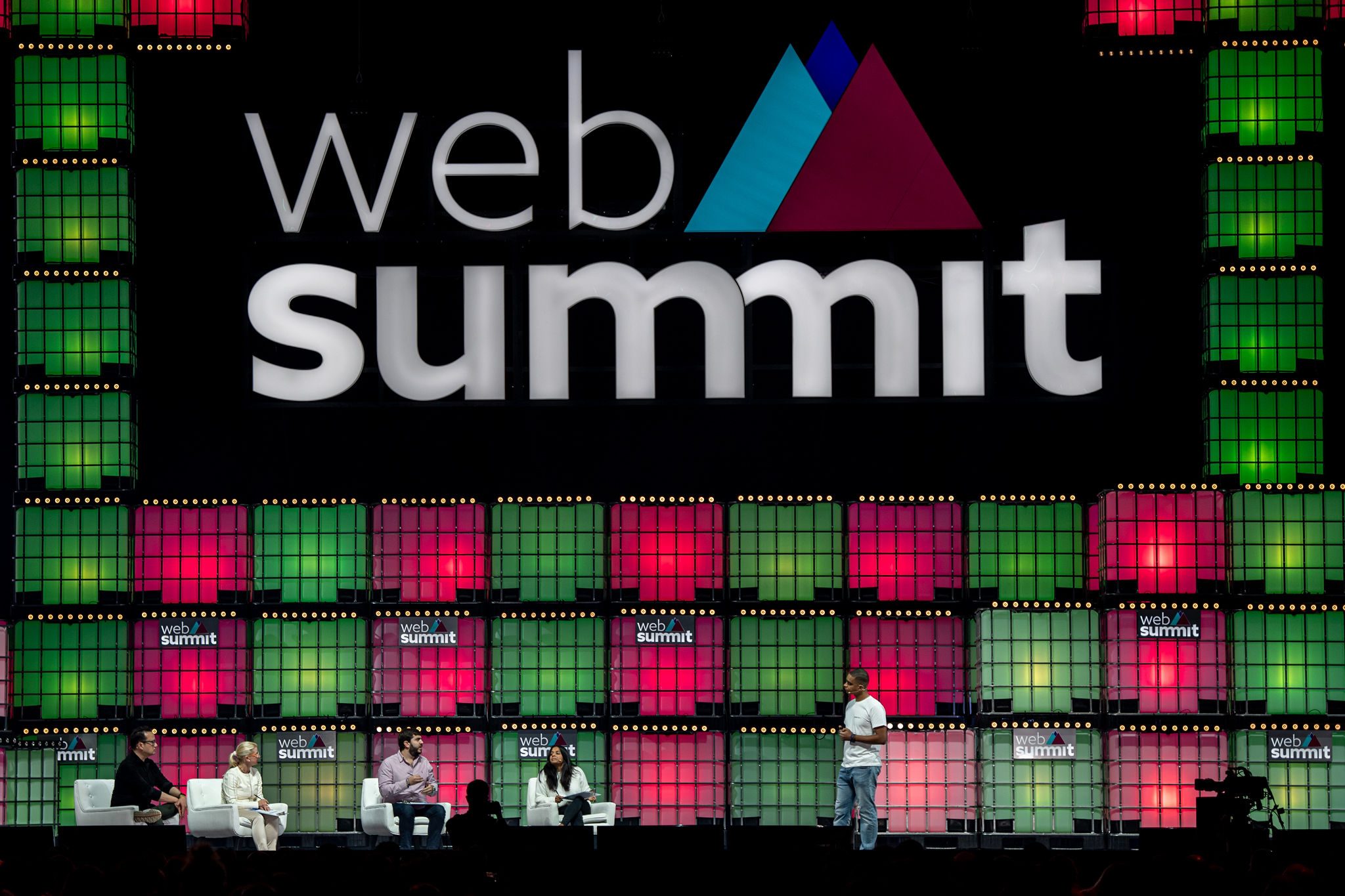 Technology at Play at the Web Summit 2021 by Hanna Hennig on Siemens Blog