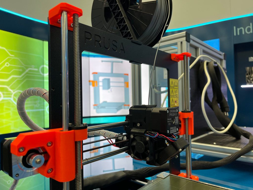 Siemens controller for industrial 3D printers by Markus Obermeier on ...