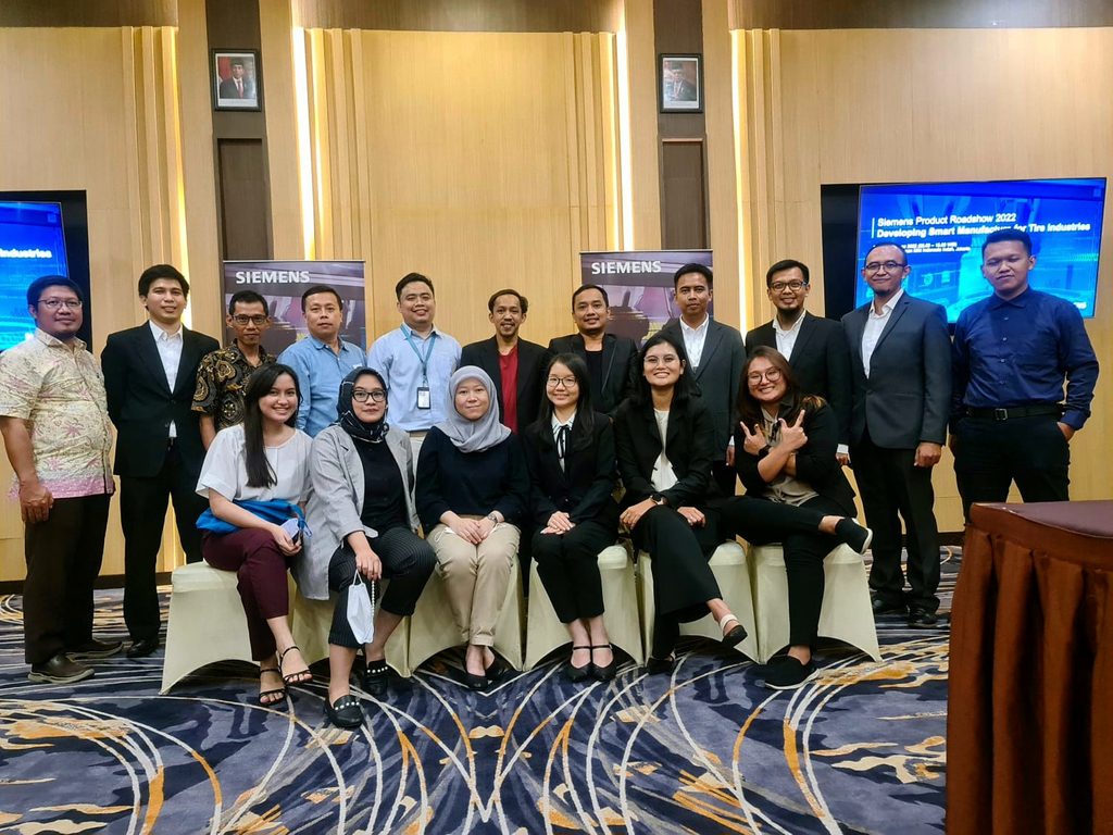 Siemens is an amazing place for women in STEM by Livia Lim on Siemens Blog